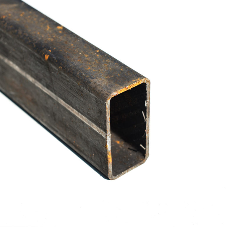 Tubes rectangulaires en acier pour la construction métallique et la ...